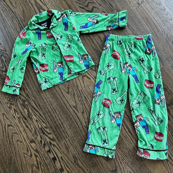 Pajamas | Fire Resistant Minecraft Fleece Pajamas Size 6 | Poshmark